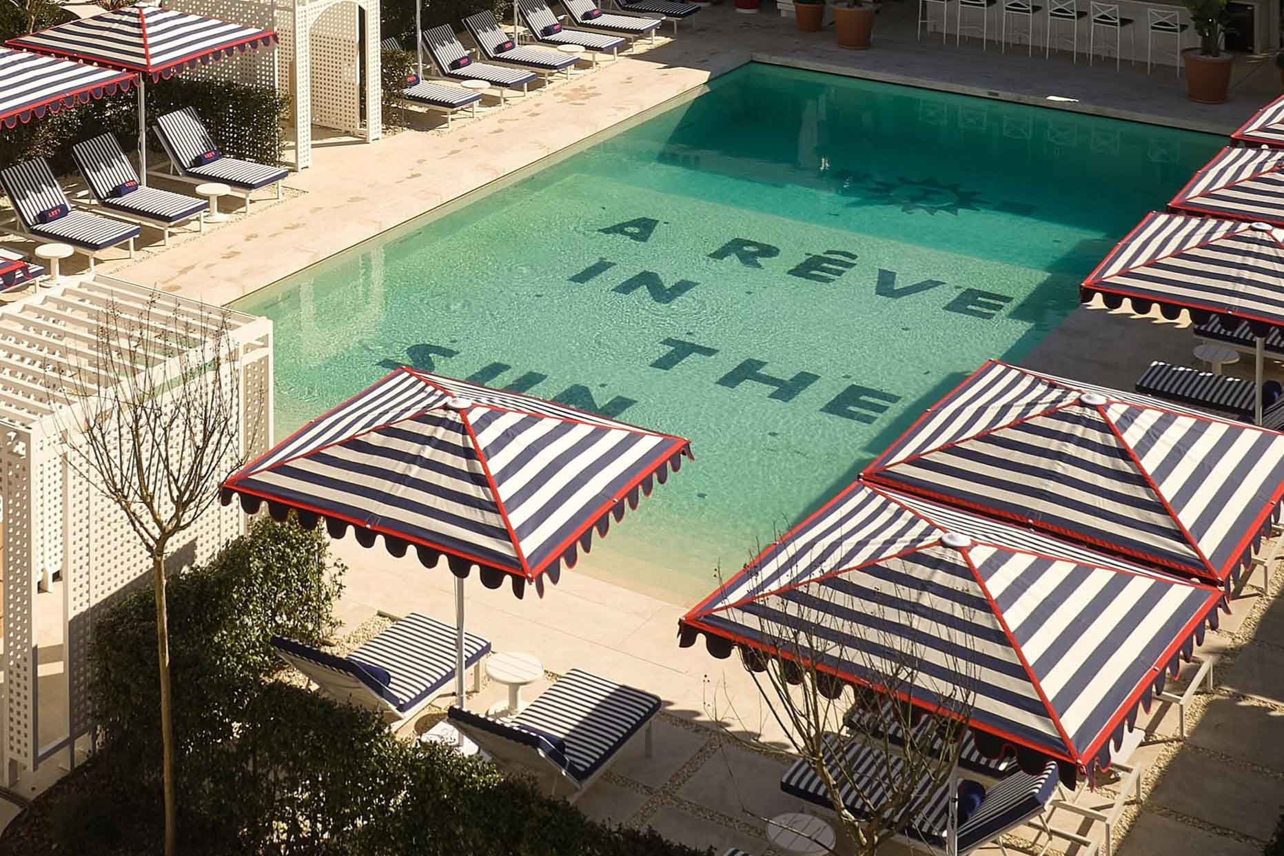 Notre avis sur AREV Saint-Tropez, l'hôtel qui veut transformer la vie tropézienne en rêve éveillé